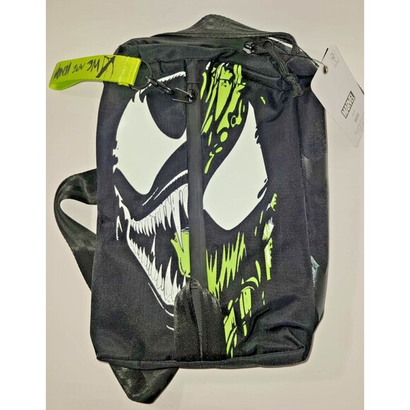 Marvel | Bags | Marvel Venom Split Bioworld Sling Bag Back To School ...